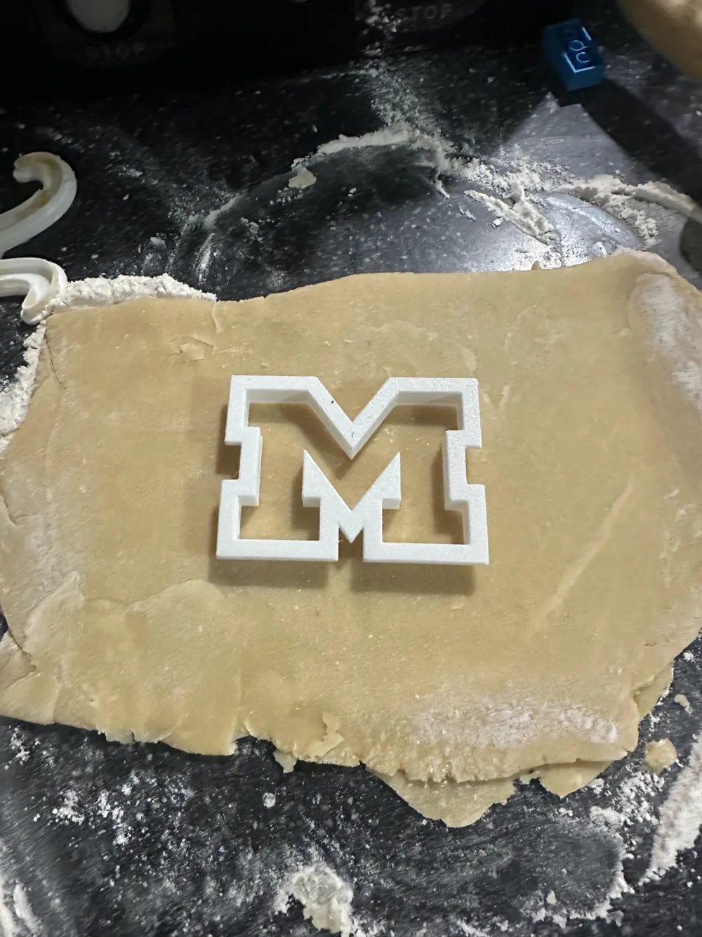 Michigan Wolverines Cookie Cutter by ManofGod - MakerWorld