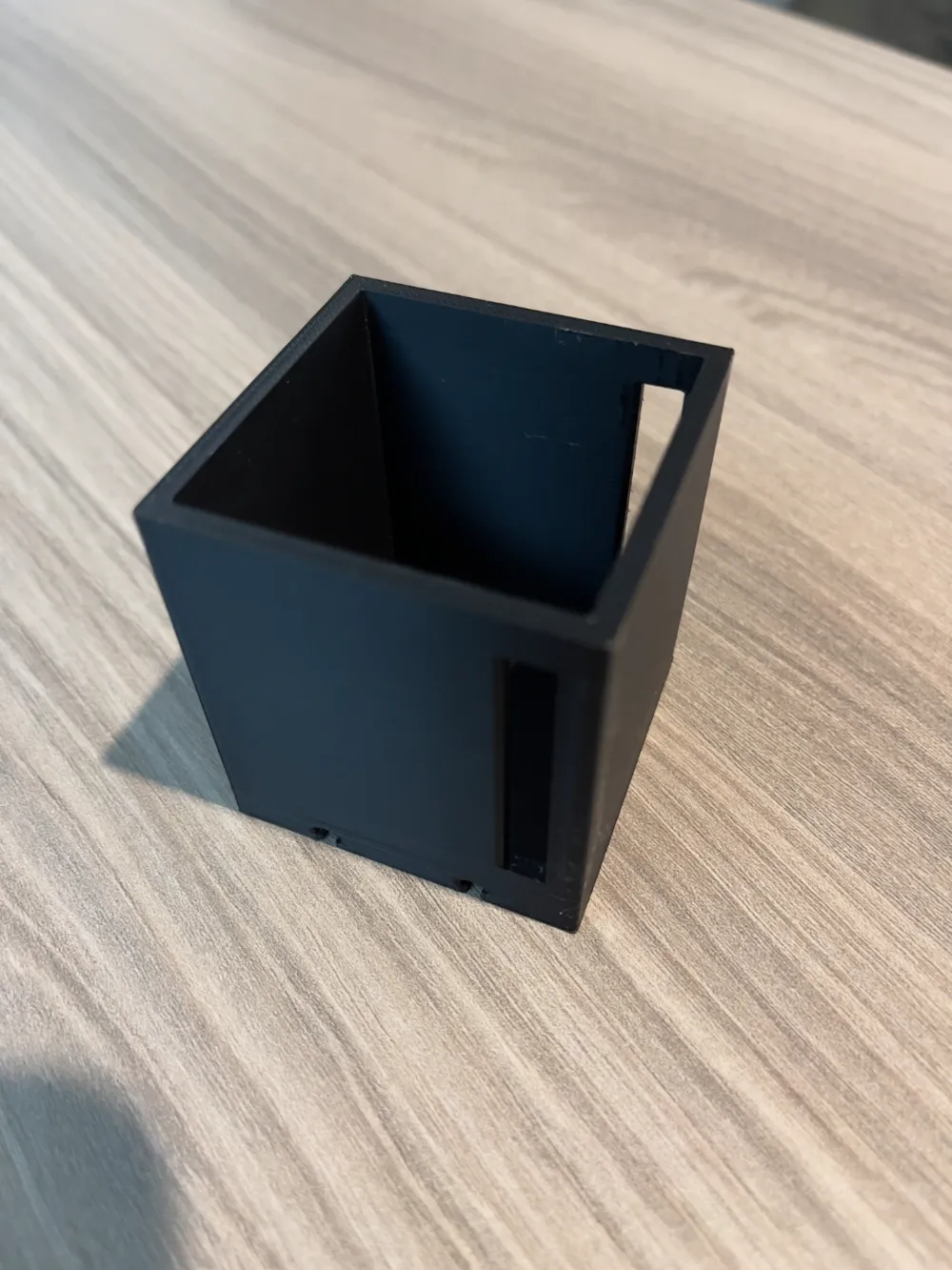 base for extractable object holder box by Signo - MakerWorld