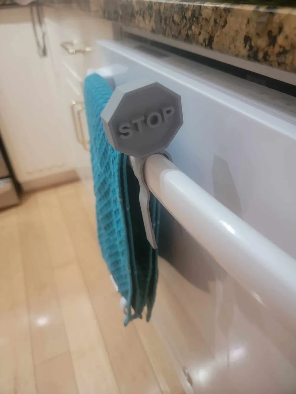 Toast tongs + Dishwasher reminder (two in one) by JeffMtl - MakerWorld