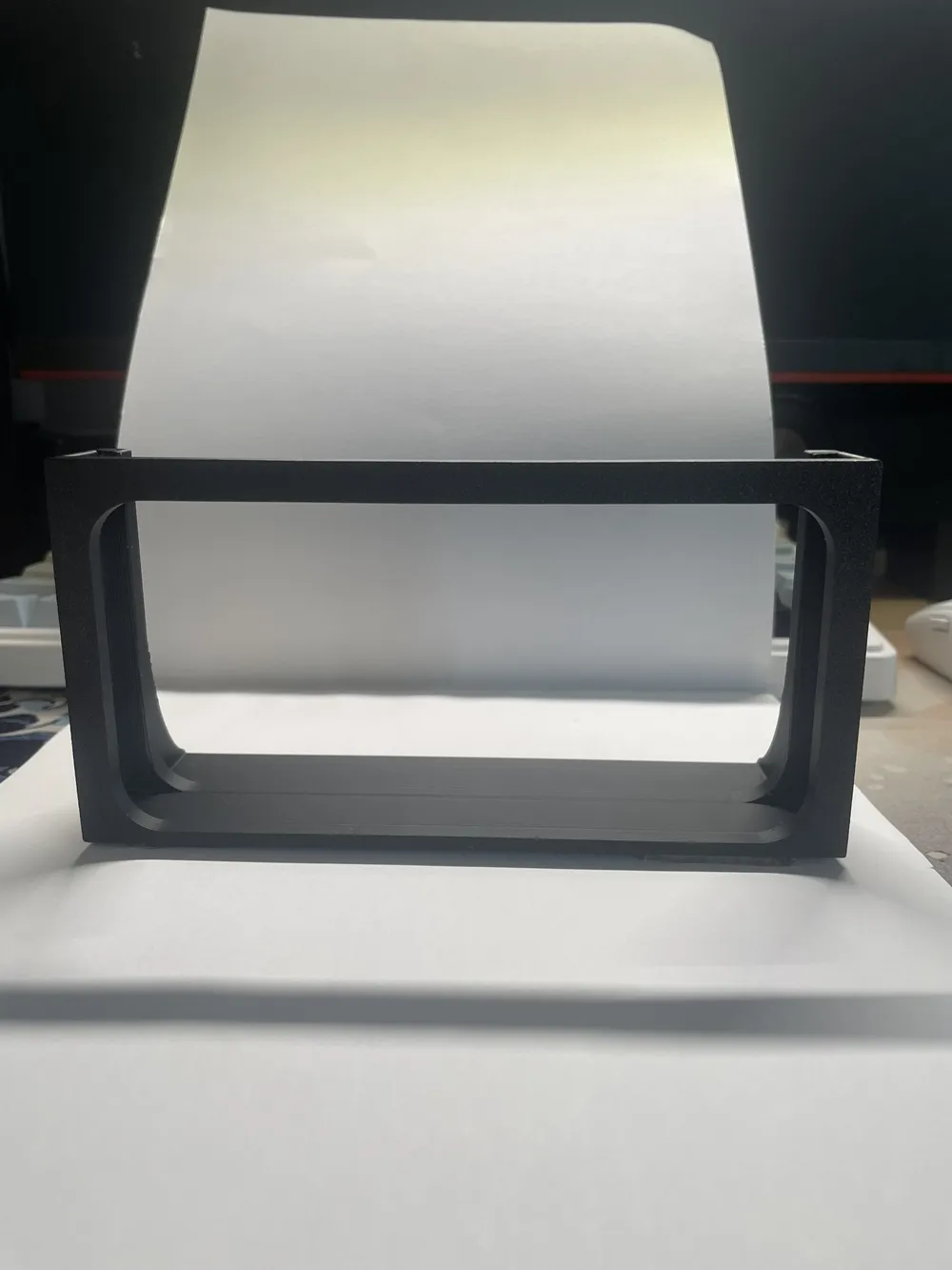 Vauxhall Corsa dashboard phone holder - Free 3D Print Model - MakerWorld
