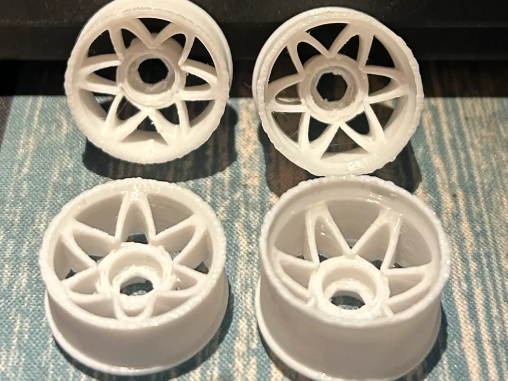 Mini-z MR03 wheels (type1) - Front and Back by QuackedCorpMakerWorld ...