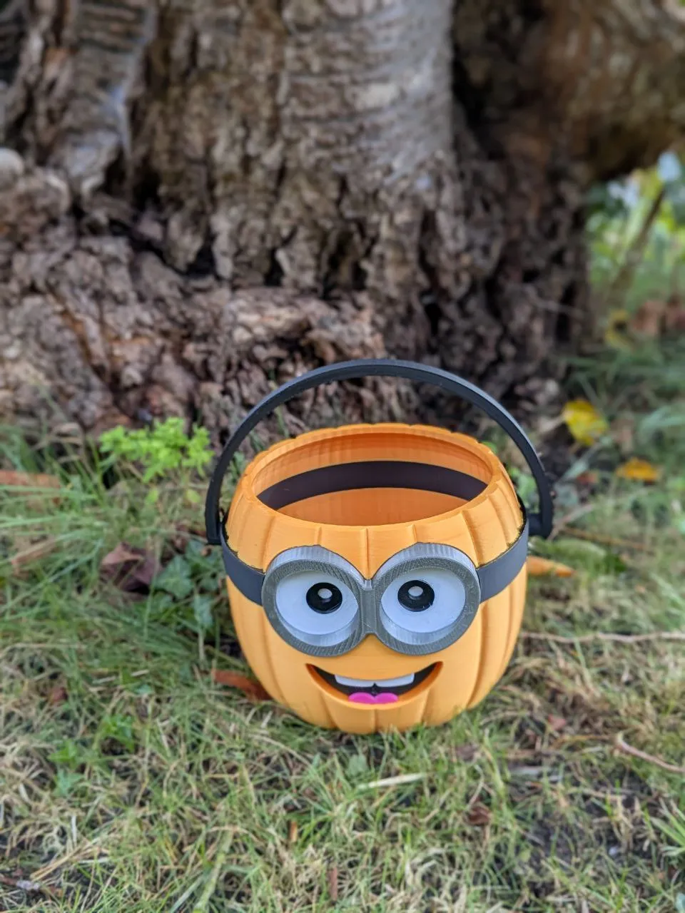 Seau à bonbons d'Halloween mignon (style Citrouille Minion) par ...