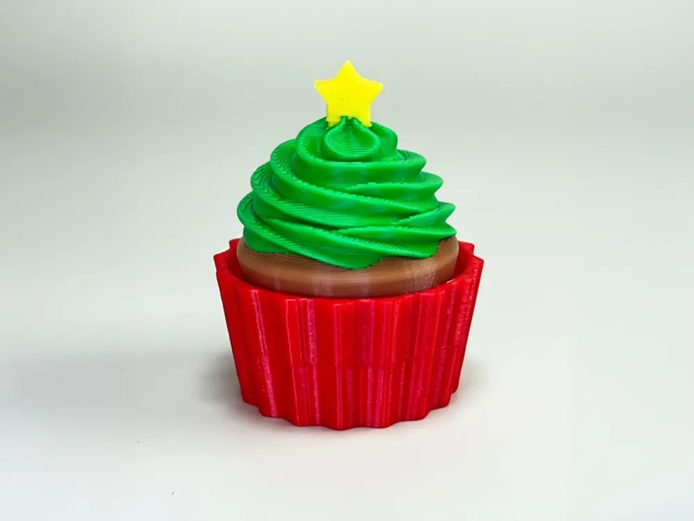 CHRISTMAS CUPCAKE CLICKER - Free 3D Print Model - MakerWorld
