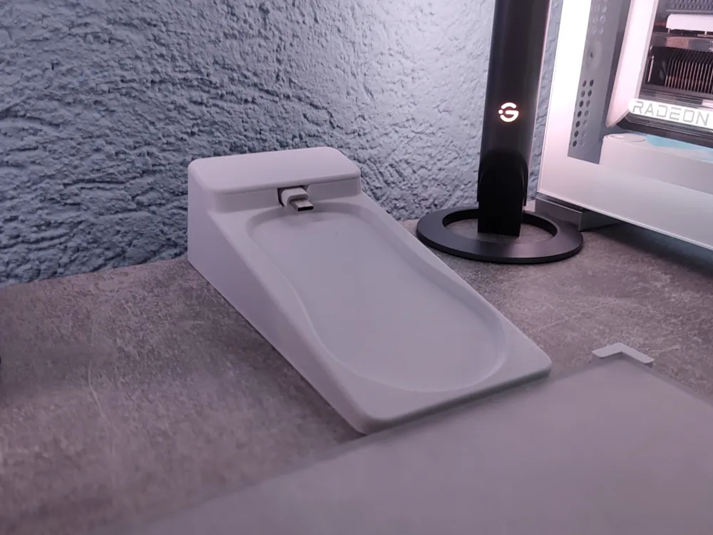 Glorious Model O wireless Charging Station by AEM MakerWorld: Download ...