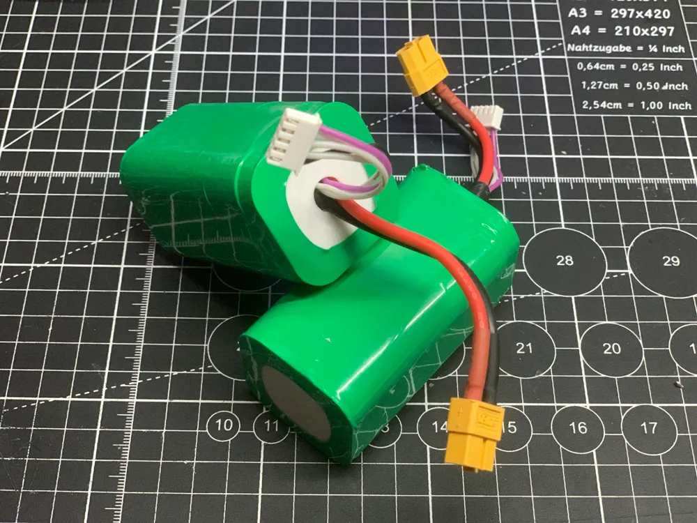18650 and 21700 LiIon Li-Ion DIY Battery Pack Ends - Free 3D Print ...