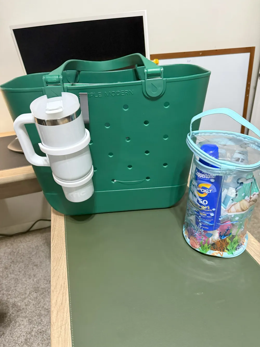 Bogg Bag 32oz Tumbler Holder - Free 3D Print Model - MakerWorld