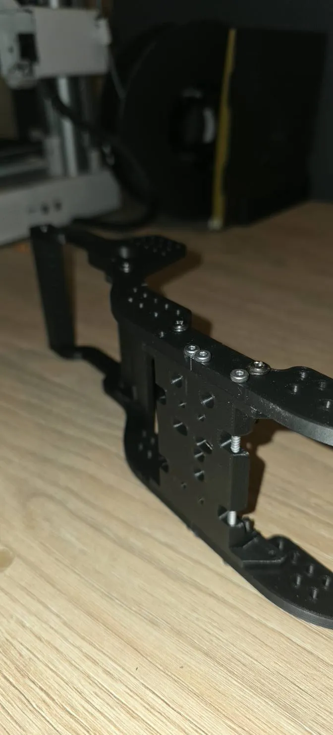 SCX10 313MM COPY CHASSIS - Free 3D Print Model - MakerWorld