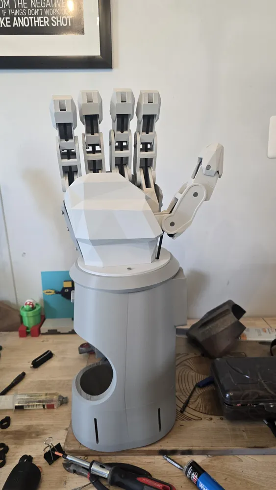 Fallout Power Armor Gauntlet by Jeon MakerWorld: Download Free 3D Models