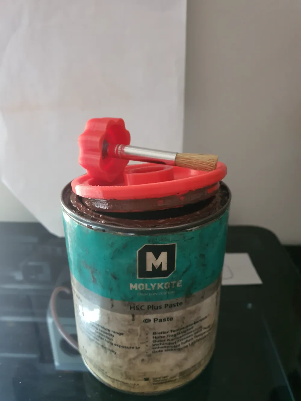 Workshop grease dispenser for DIY garage 96mm by M-Teo 3D - MakerWorld