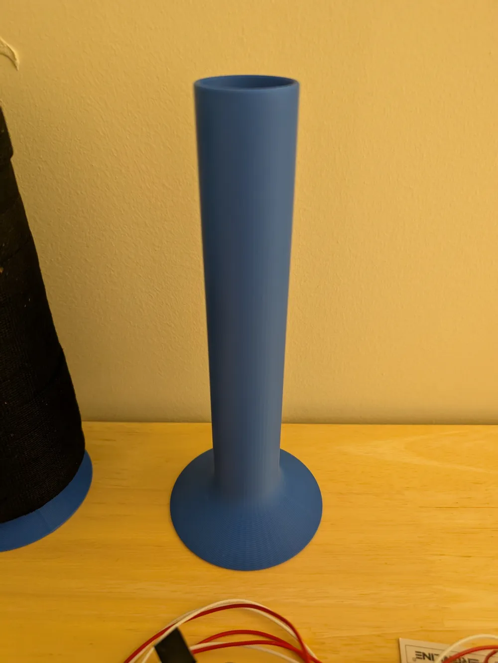 Standing Cylindrical Tape and Spool Holder - Free 3D Print Model ...