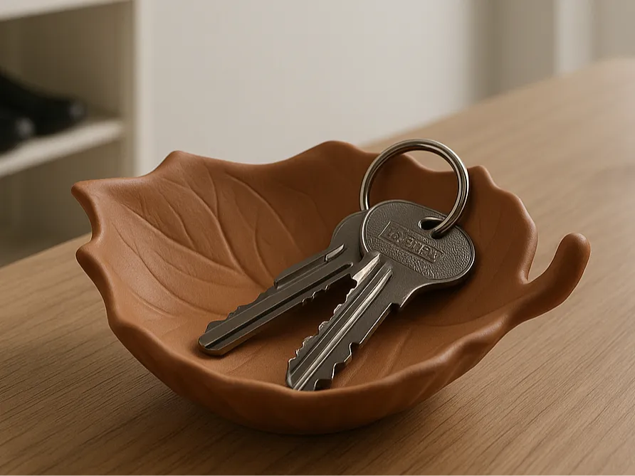 Leaf Key Dish by Mdesign MakerWorld: Download Free 3D Models