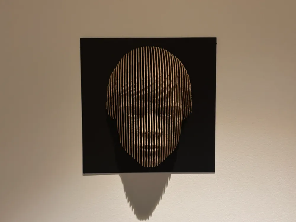 Luke Skywalker layered sculpture Star Wars by Slevin - MakerWorld