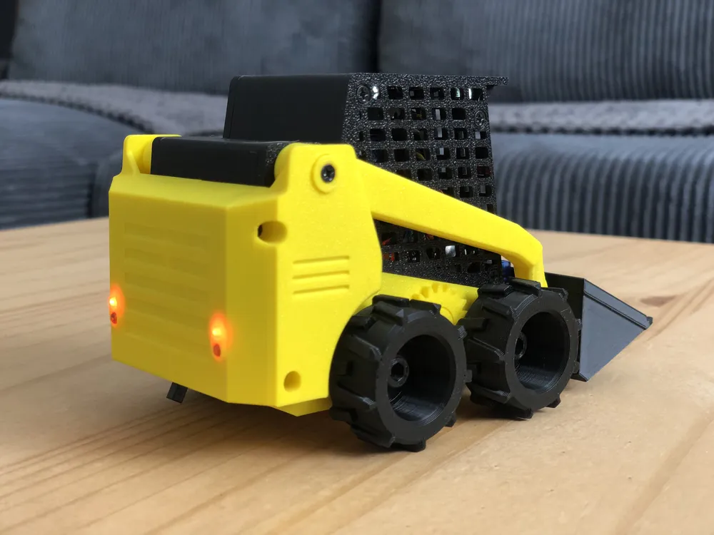 RC Skid Steer Loader by Richard MakerWorld: Download Free 3D Models