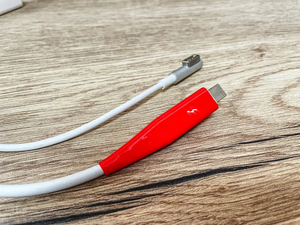 Thunderbolt / Displayport Cable Saver by Print in 3D - MakerWorld
