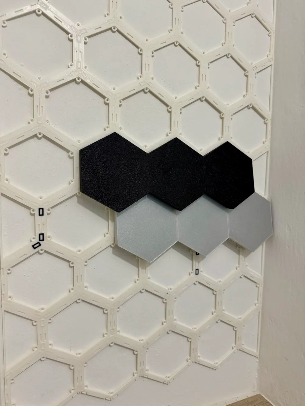 Hexagon Scale Wall Panels by Loty3D MakerWorld: Download Free 3D Models
