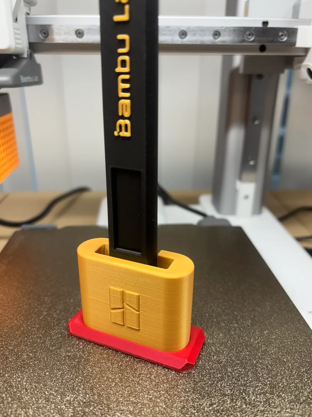 Bambu Labs Scraper Universal Base Stand by KtrlZed - MakerWorld