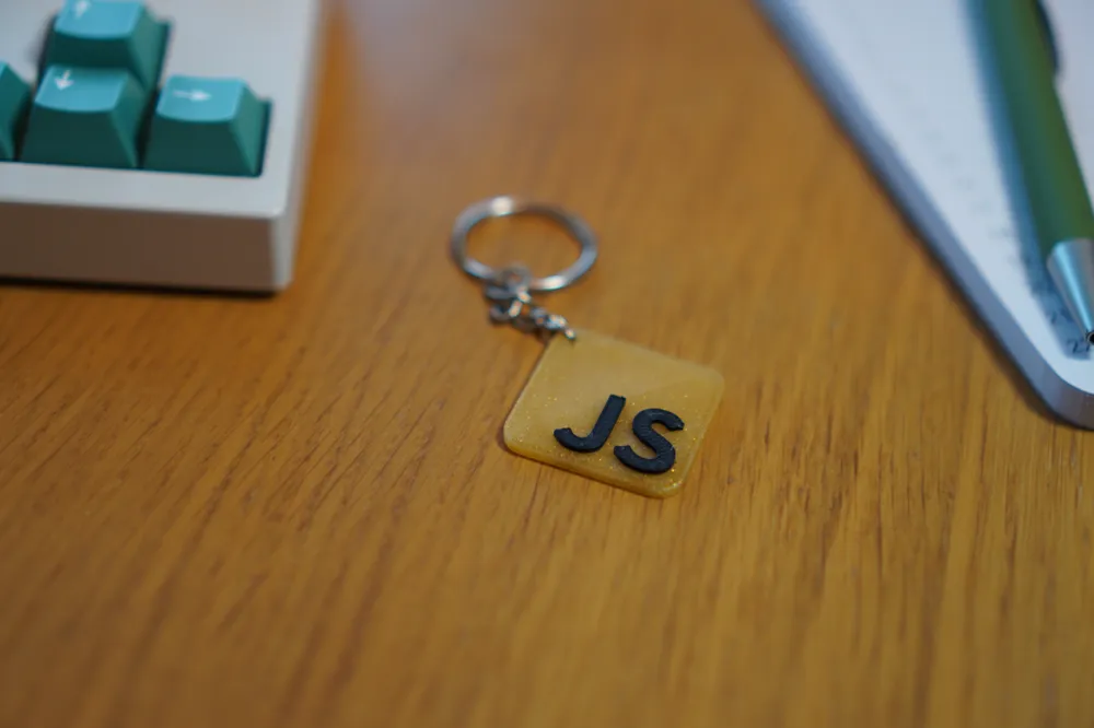 JavaScript Developer Keychain by ArtK - MakerWorld