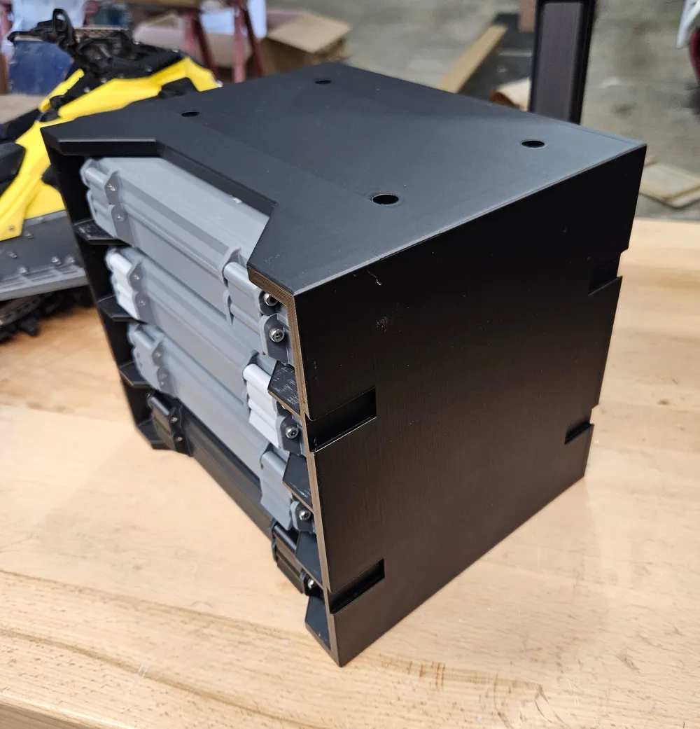 Rugged Box Holder by Hergie Prints MakerWorld: Download Free 3D Models