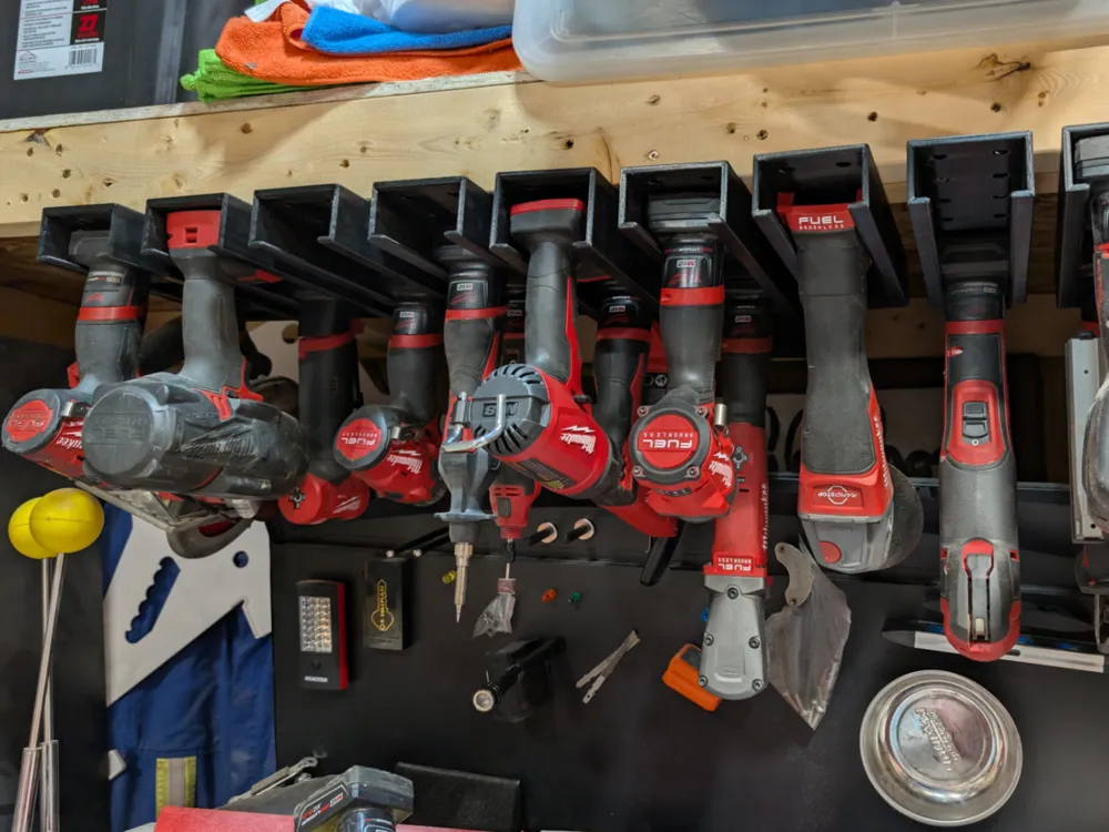 Milwaukee Powertool Mount, M12 and M18 tools by T3rryX - MakerWorld