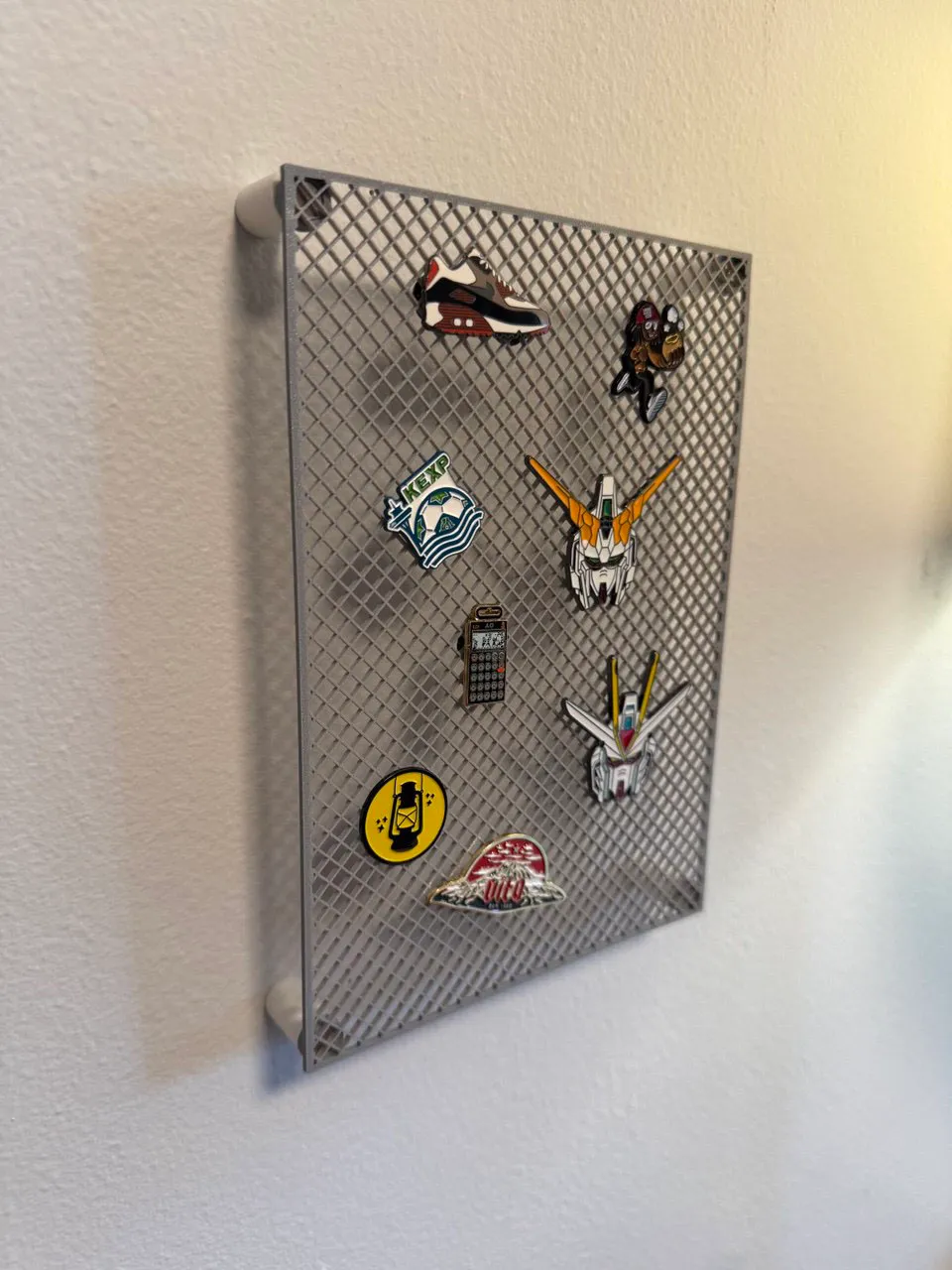 Magnetic Pin display - Free 3D Print Model - MakerWorld