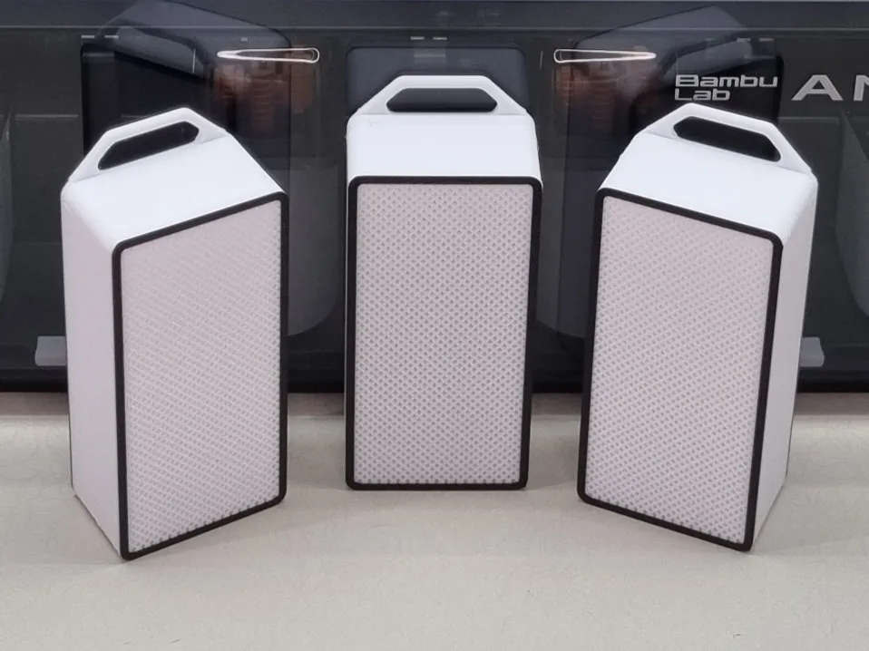 No Spill AMS 2 Pro silica gel desiccant boxes by Professional3D ...