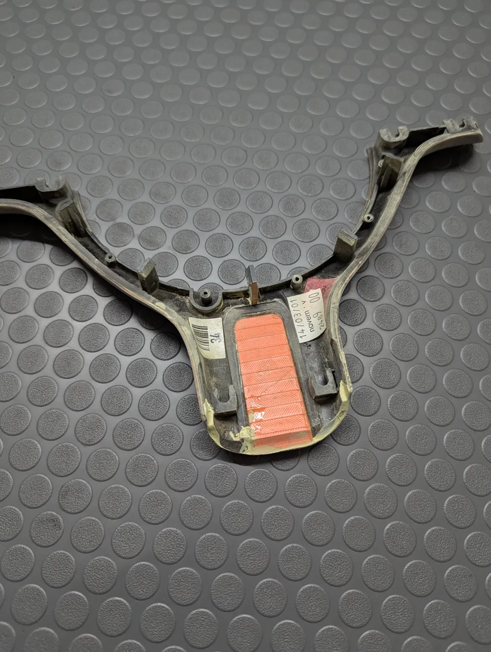 E46 non-M to M steering wheel trim adapter - Free 3D Print Model ...
