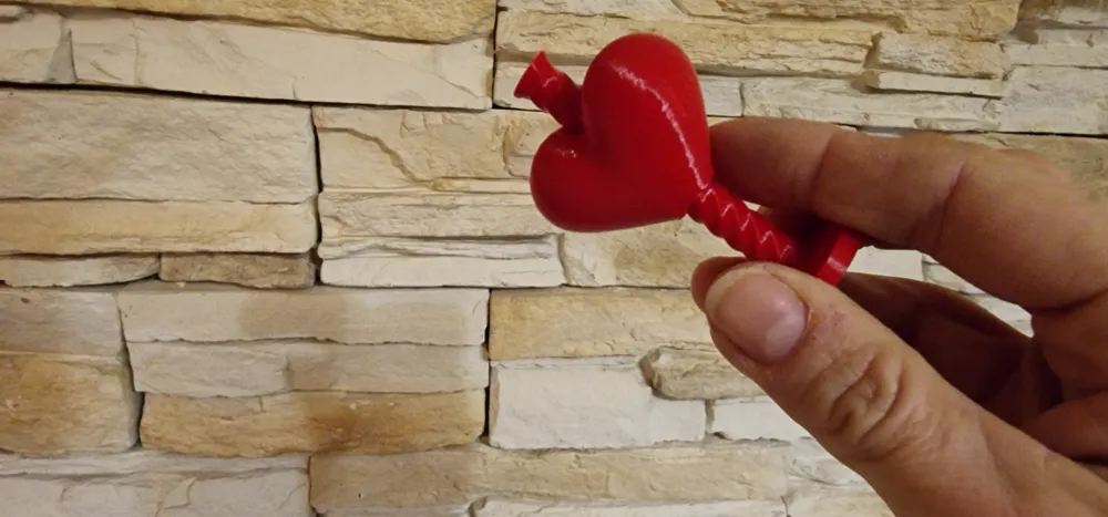 Love Heart Toy spinner Juguete Corazon del Amor by darvil66 - MakerWorld