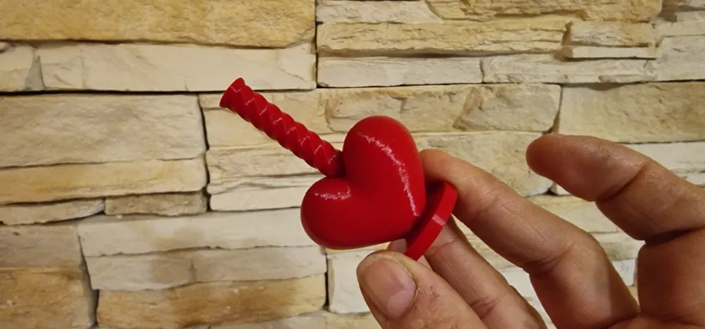Love Heart Toy spinner Juguete Corazon del Amor by darvil66 - MakerWorld