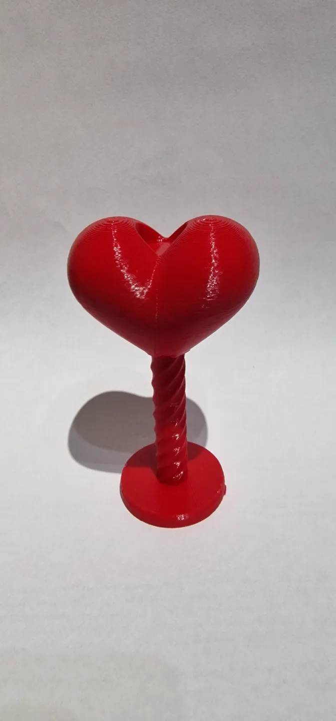 Love Heart Toy spinner Juguete Corazon del Amor by darvil66 - MakerWorld