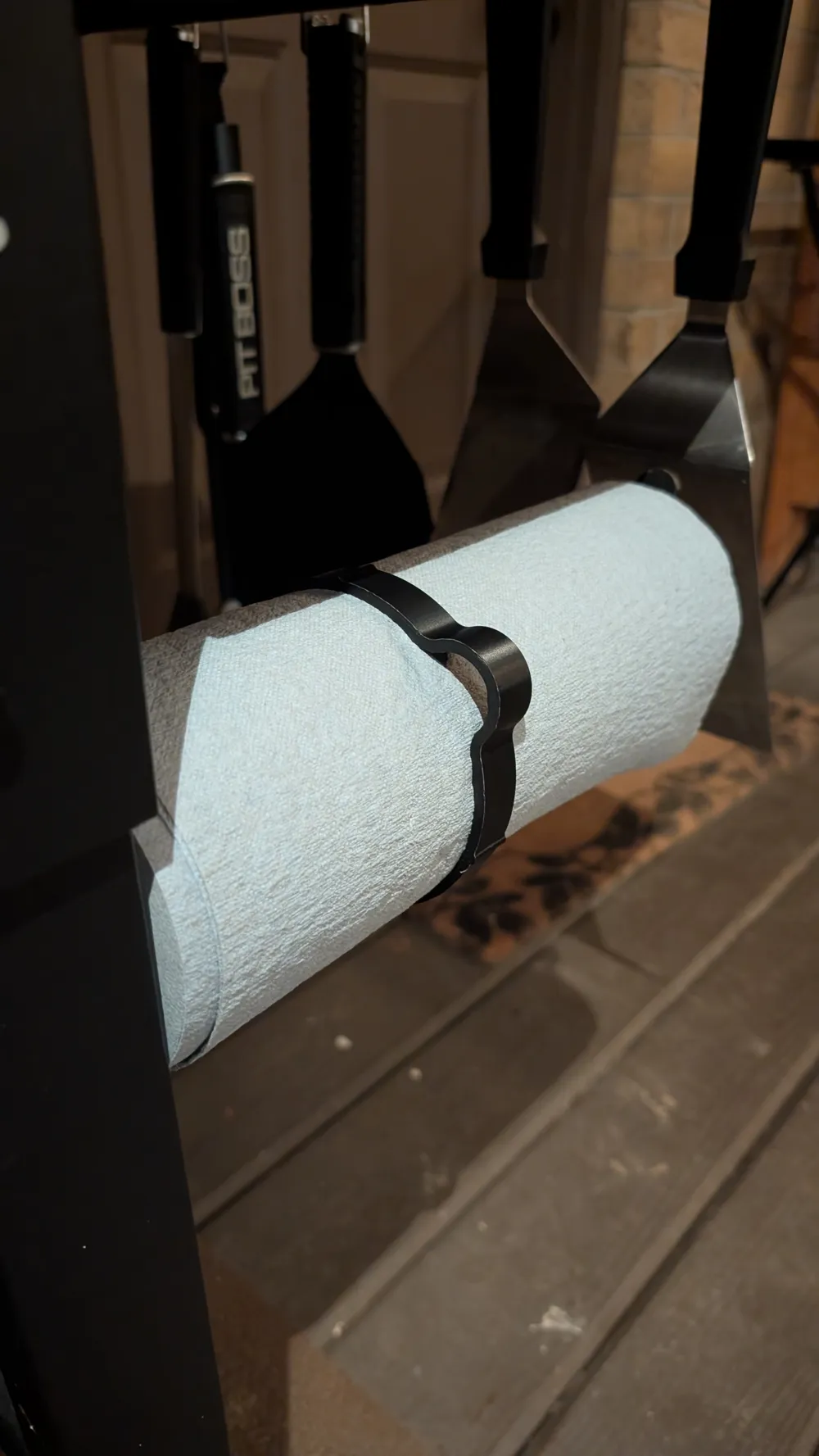 vinyl roll paper towel retaining clip ABS - Free 3D Print Model ...