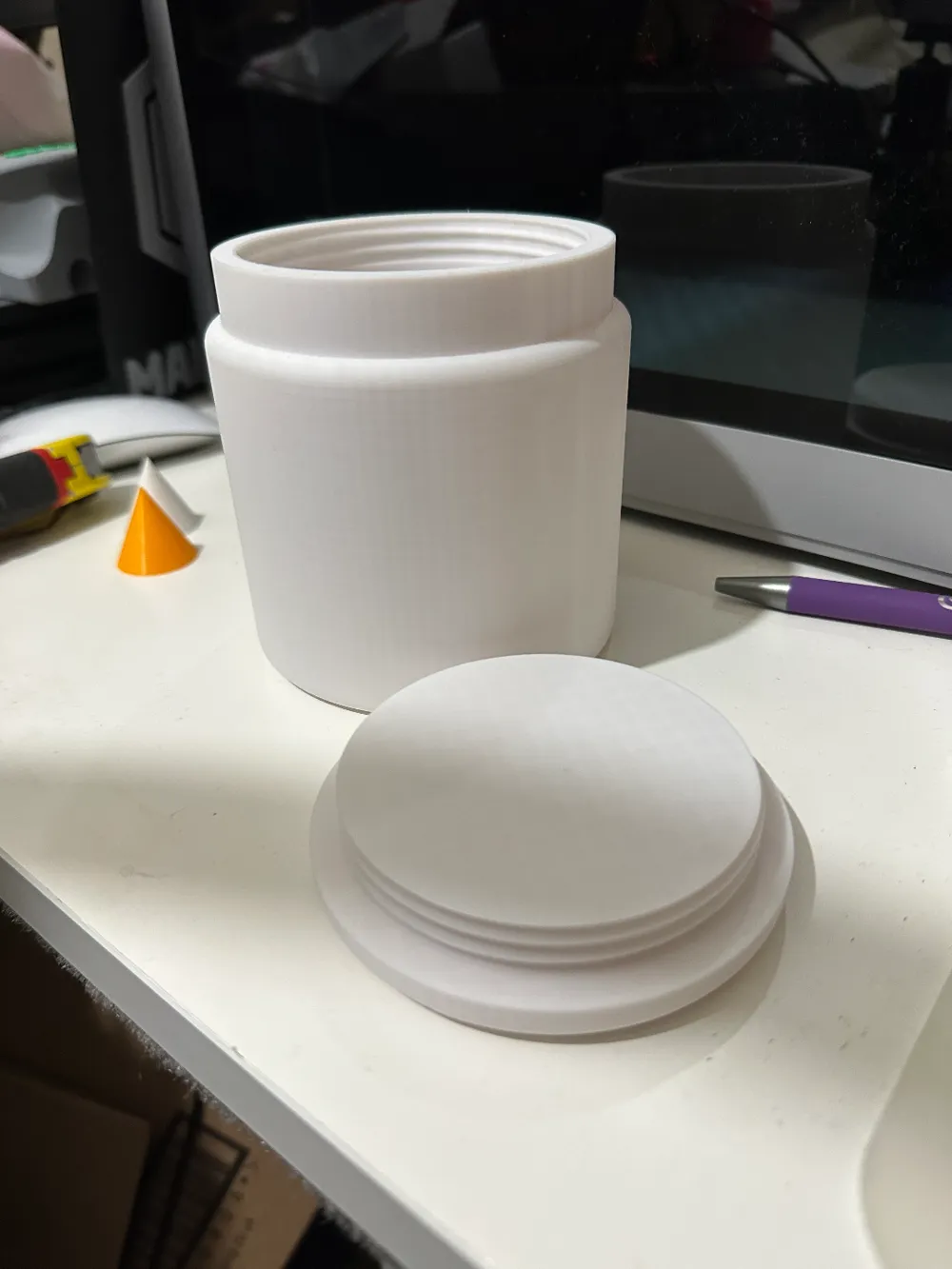 Threaded Container by Marvel 3D - MakerWorld