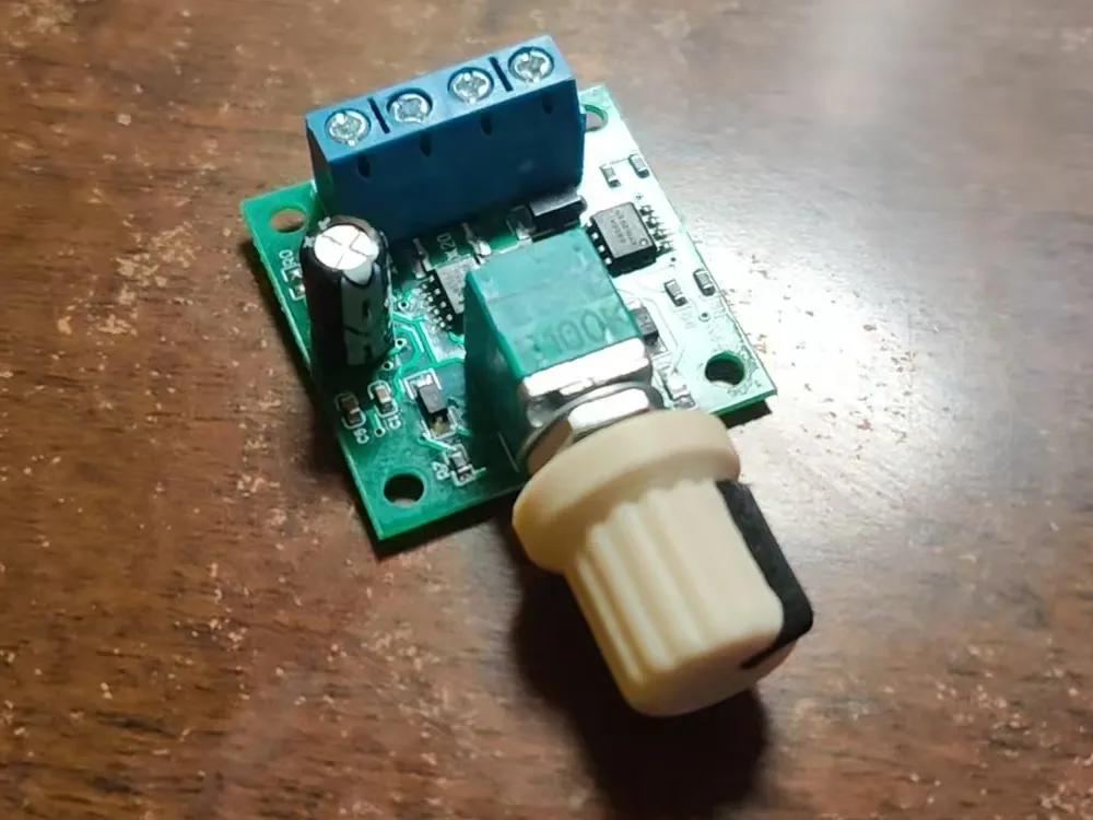 Potentiometer Knob (6mm Fit) - Free 3D Print Model - MakerWorld