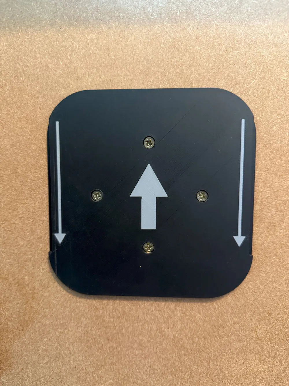 M4 Mac Mini - Vertical Wall Mount by PetaBytezMakerWorld: Download Free ...