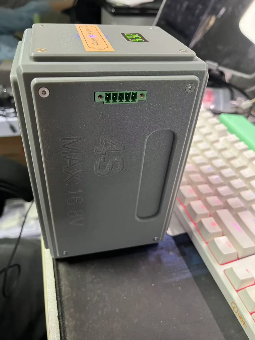 21700 4S Battery Pack Enclosure by Memory MakerWorld: Download Free 3D ...