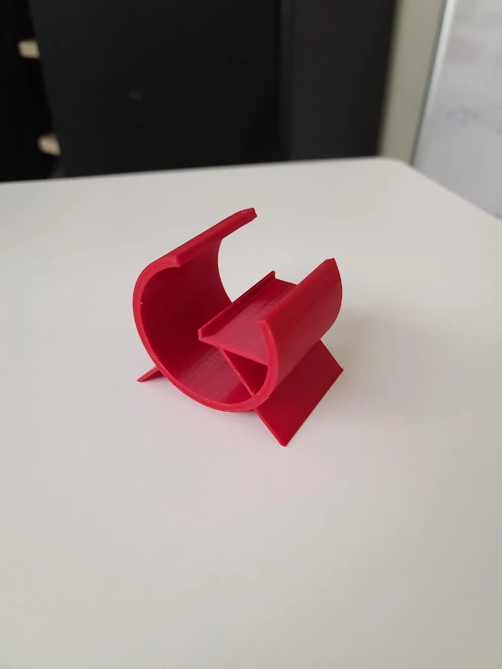 Clamshell Stand by fenix174 - MakerWorld