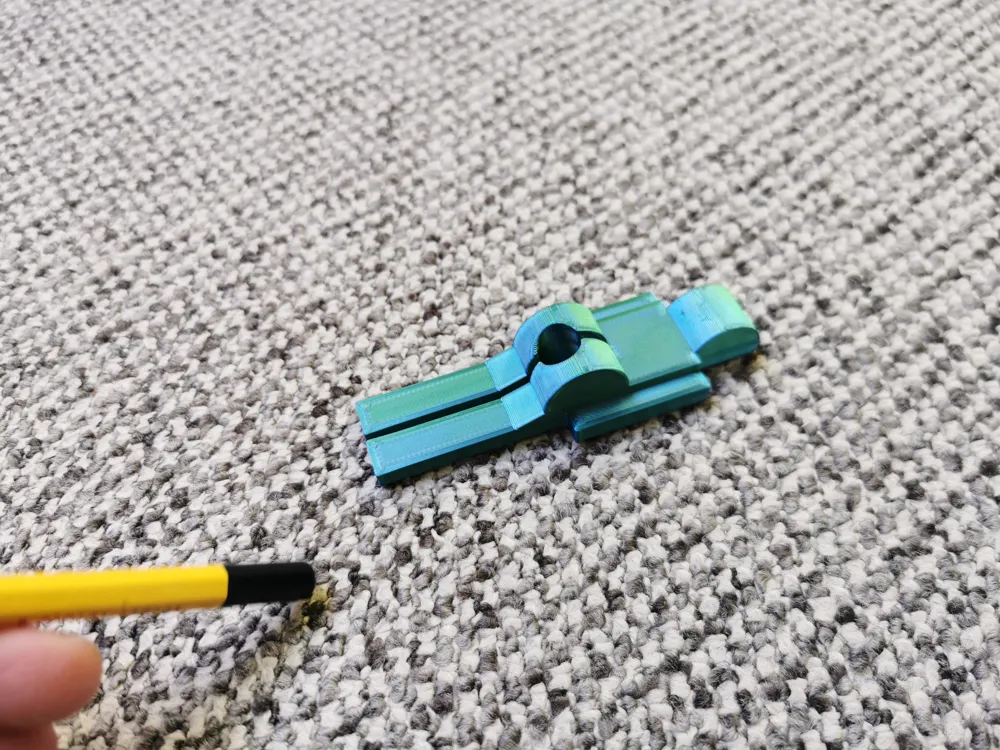 Pen Assholder by TomoDesigns - MakerWorld