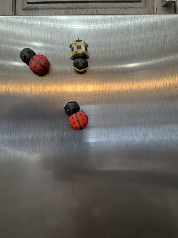 Cute Lady Bug with Articulated Head - Free 3D Print Model - MakerWorld