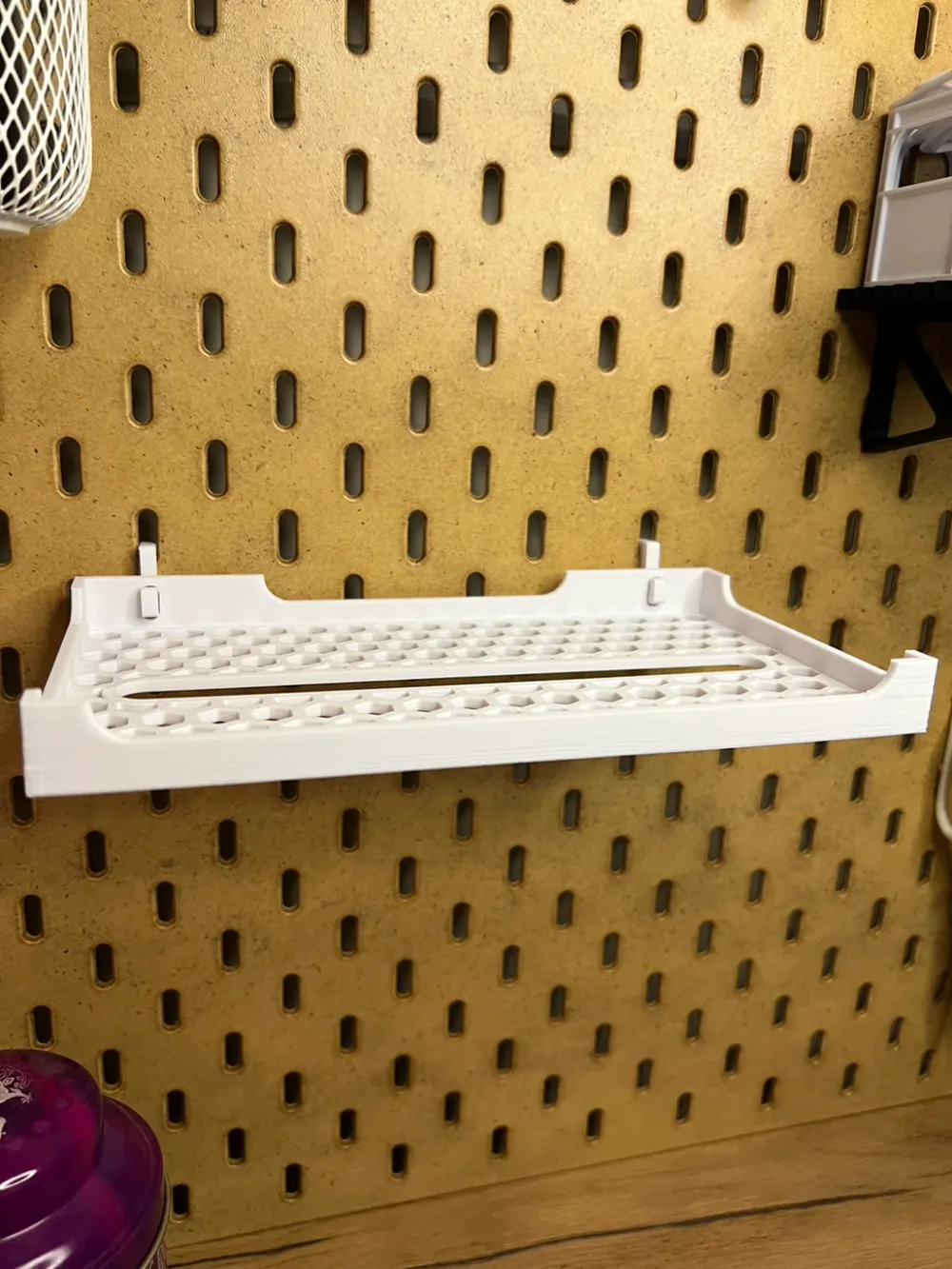 IKEA-Skadis-Tissue-holder by erniestudio83 - MakerWorld