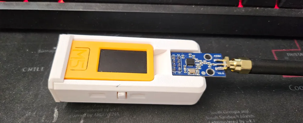 M5stickc Plus2 Cc1101 Nrf24 的3d打印外壳 来自 H0licede Makerworld