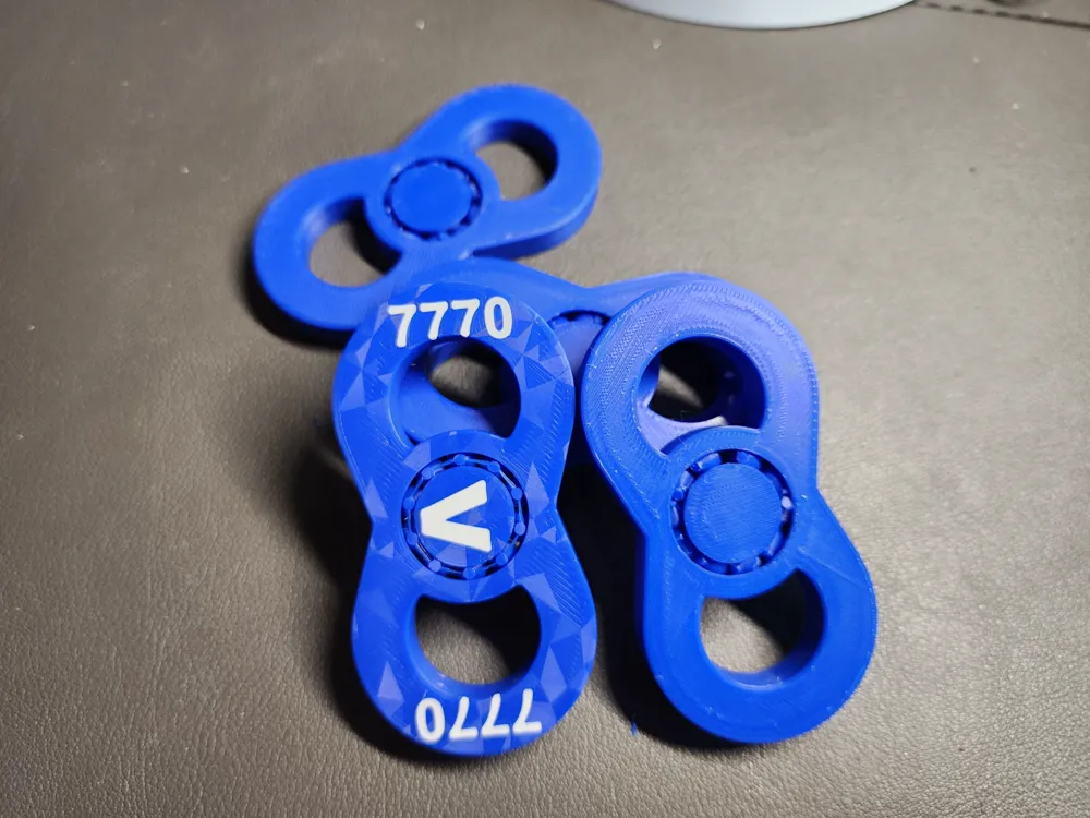 Infinite Fidget Spinner by I Am Not A Robot - MakerWorld