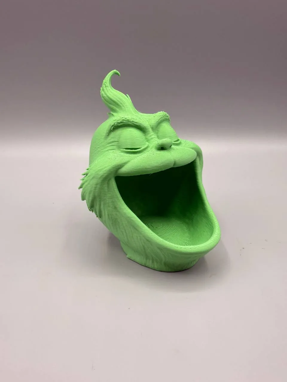 Cuenco del Grinch - Modelo de impresión 3D gratuito - MakerWorld