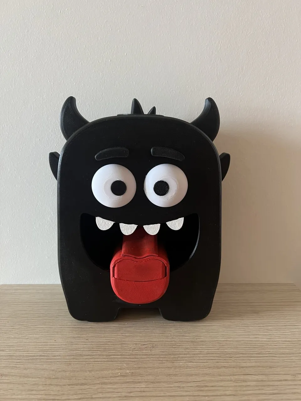 The Gluttonous Monster Candy Dispenser by xenos MakerWorld: Download ...