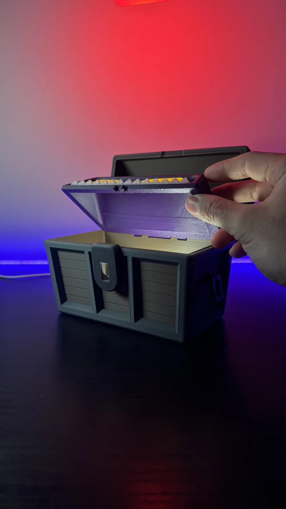 Treasure Chest? | Mimic Storage Light Box - Free 3D Print Model ...