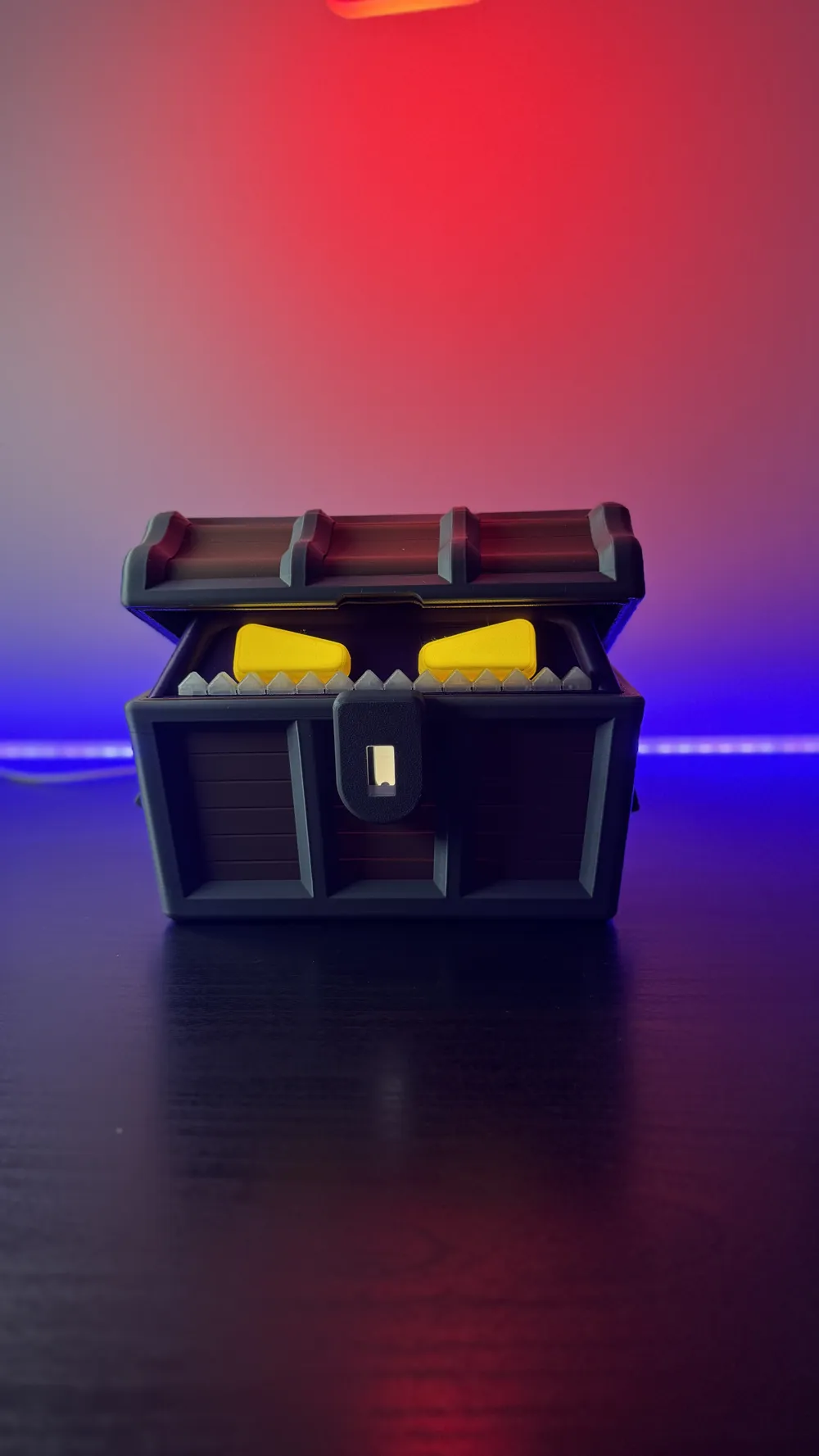 Treasure Chest? | Mimic Storage Light Box by Pipin.World - 皮皮世界 ...