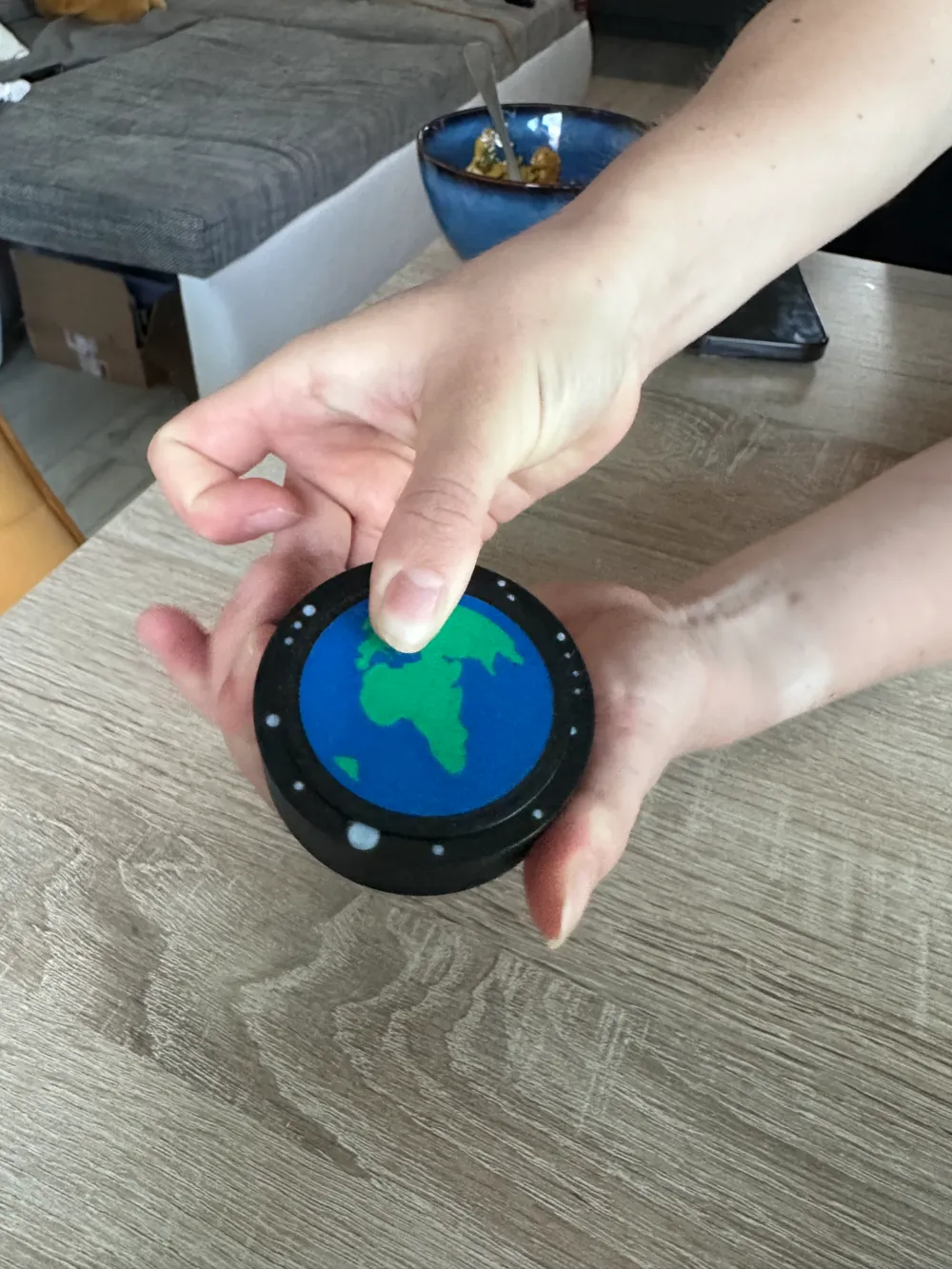 Planet Earth universe fidget spinner clicker by kisik20 - MakerWorld