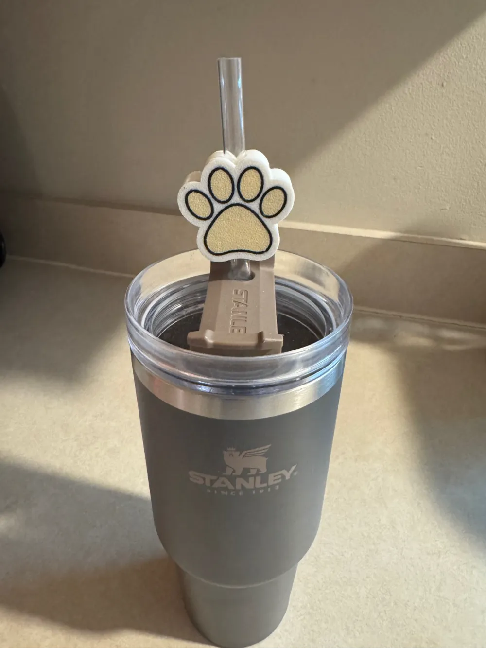 Paw Stanley Cup Straw Topper - Free 3D Print Model - MakerWorld