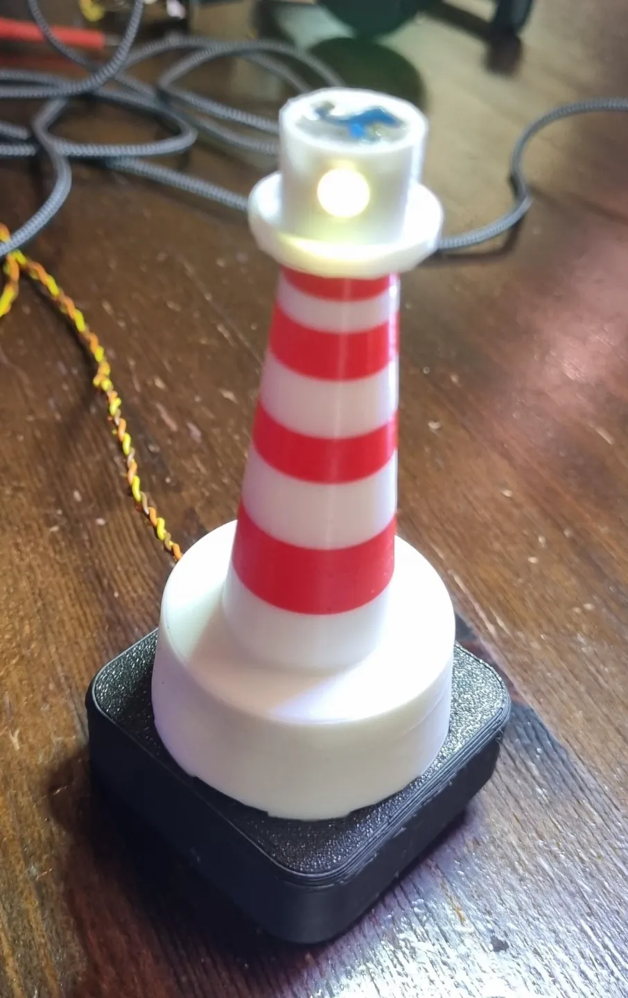 A1 Mini Cover (with Lighthouse) by maker.bamboo - MakerWorld