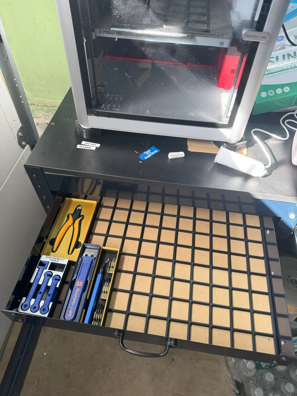 Harbor Freight Metal Workbench Gridfinity Drawer by Mike MakerWorld ...