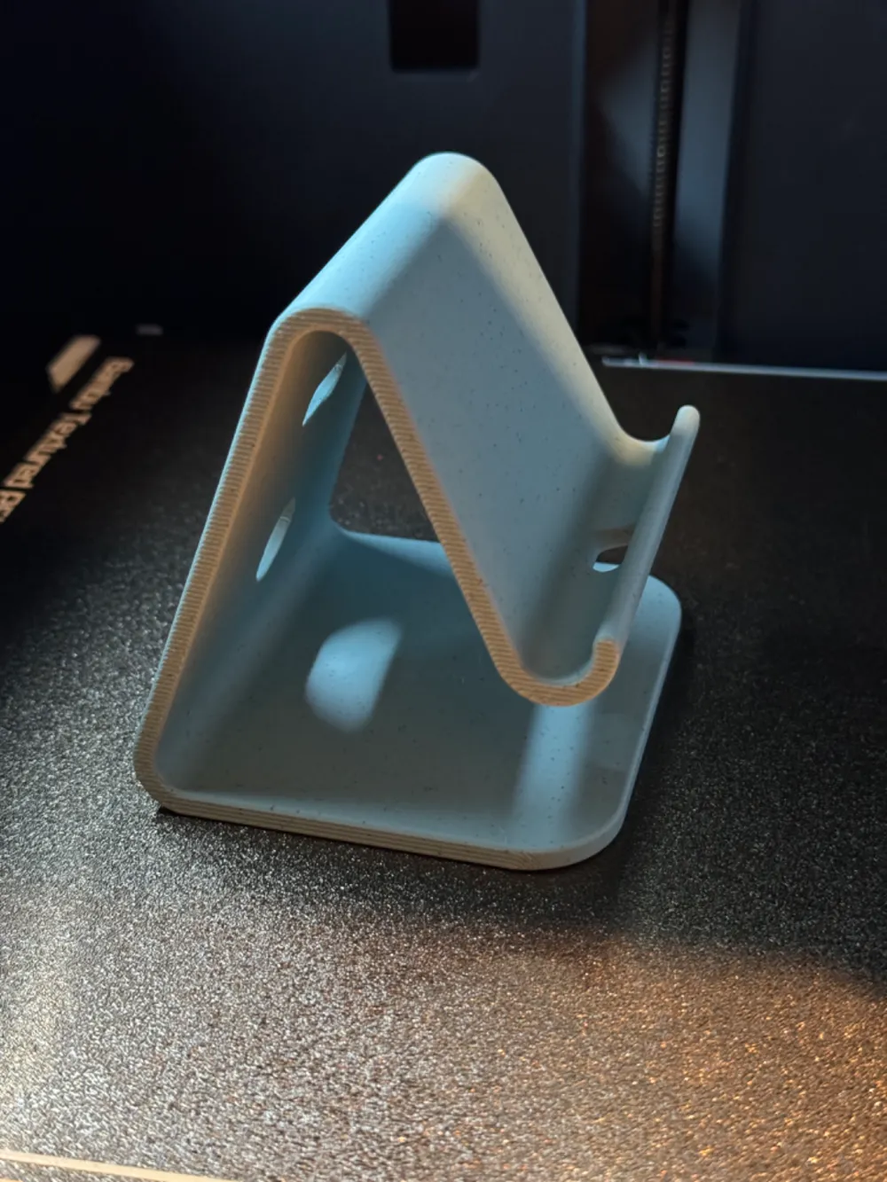 Minimalistic Phone Stand by HpInvent - MakerWorld
