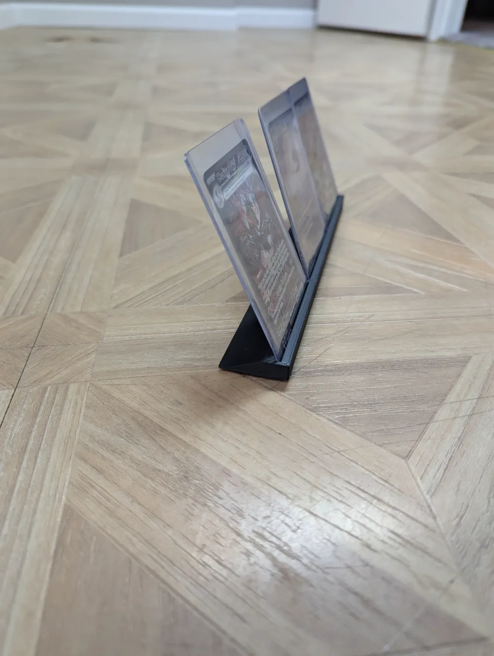 Toploader 3 card stand by CJM 3D Prints MakerWorld: Download Free 3D Models